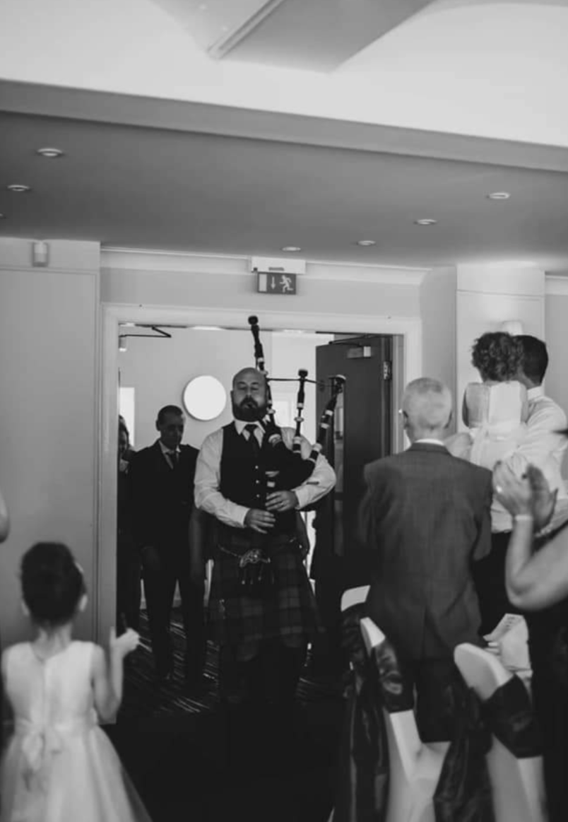 Gavin - Traditional Highland Bagpiper for Hire | TPE