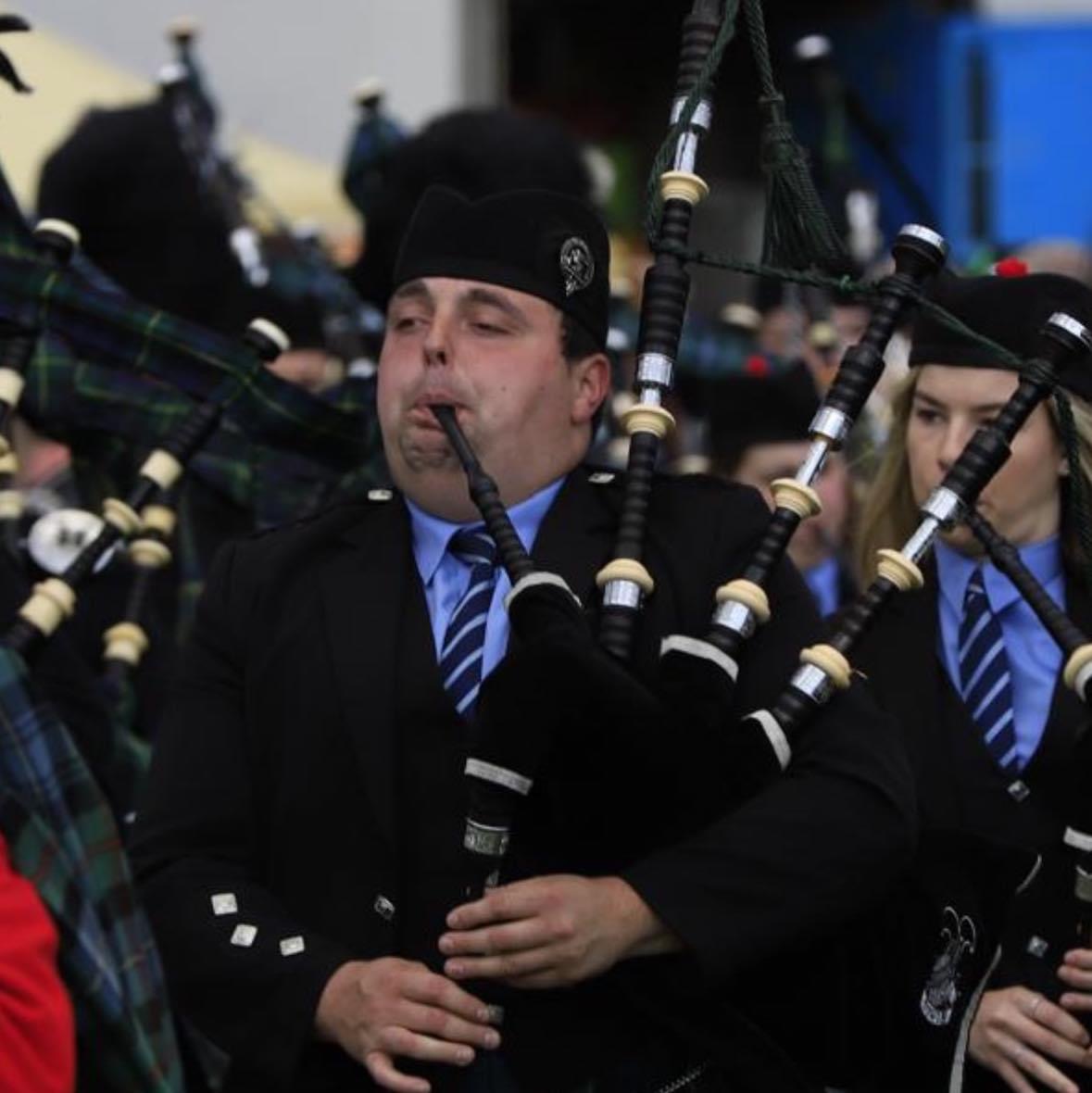 Euan C - Traditional Highland Bagpiper for Hire | TPE